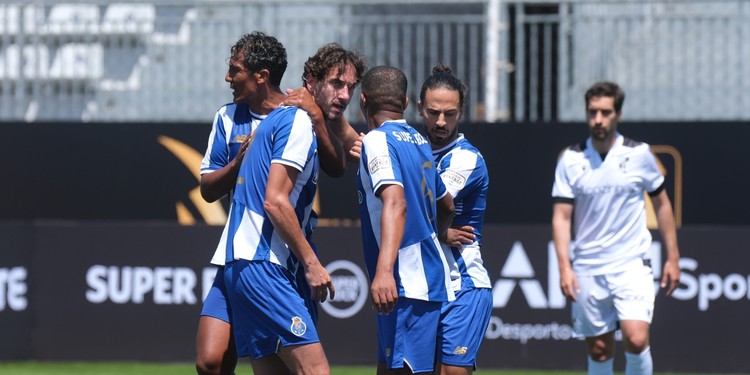 FC Porto - Notícias - Estreia vitoriosa na Liga Portugal Legends