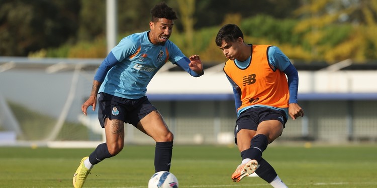 FC Porto - Notícias - Último treino antes do GD Chaves-FC Porto B